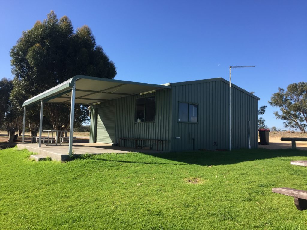 Watchem Lake & Township- Victoria – Love Your Travels